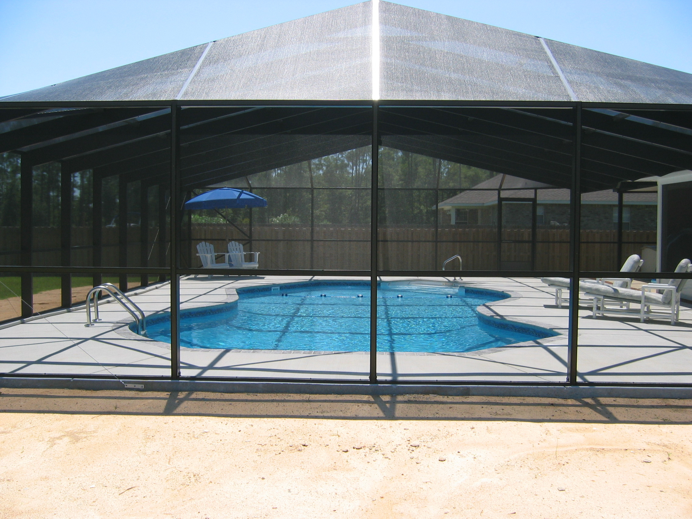 roberts-pools.com - Pool shapes and sizes