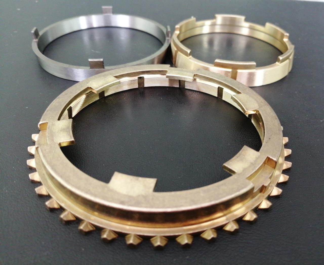 Cajas de velocidad estándar - Refacciones Cajas Estándar Cano - BRONCES