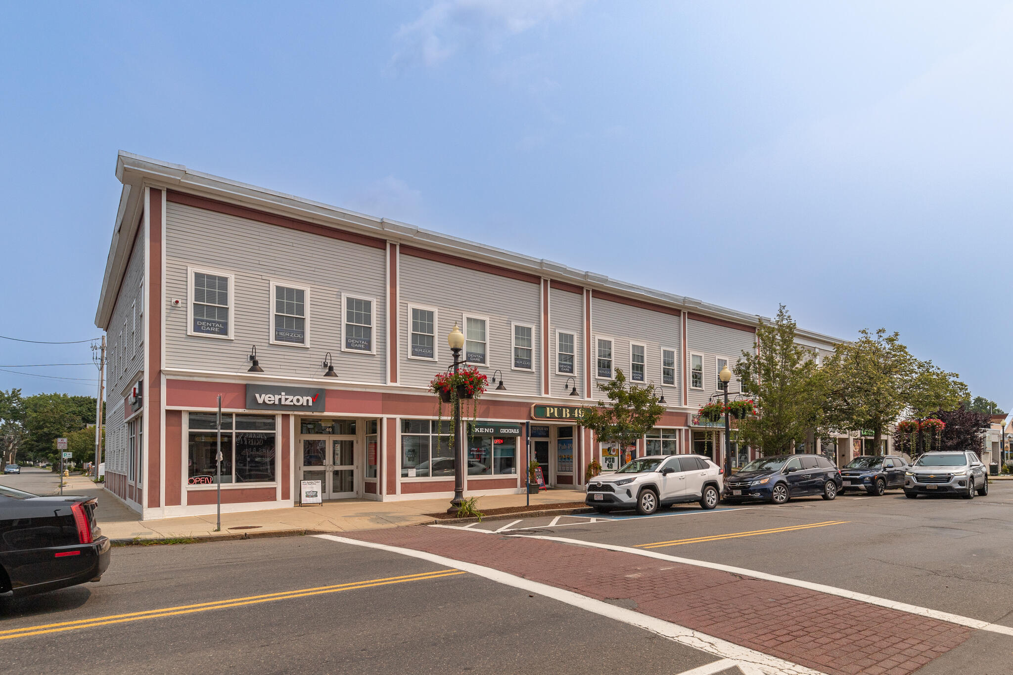 The Mega Group - Commercial Real Estate - Active Lease Listings