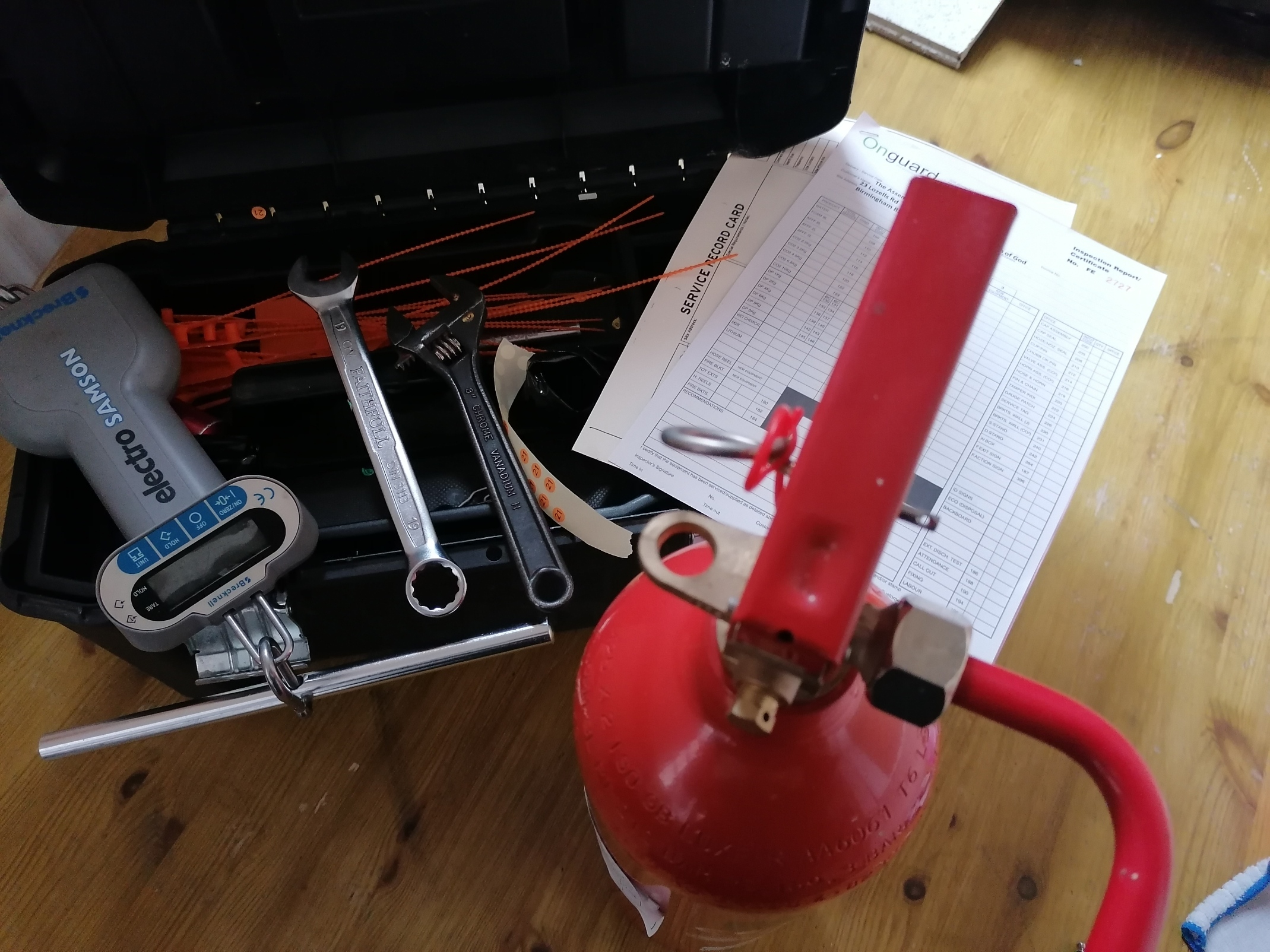 Fire Extinguisher Servicing Birmingham Coventry & Solihull -Fire ...
